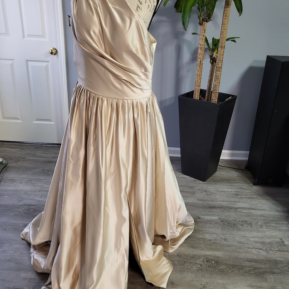 Dresses | Cream Prom Dress | Poshmark